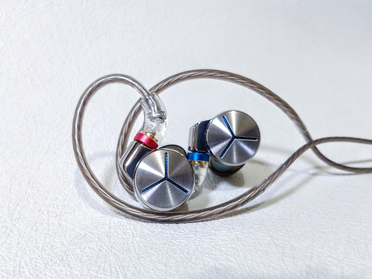FIIO JD7 – IEMs and Music